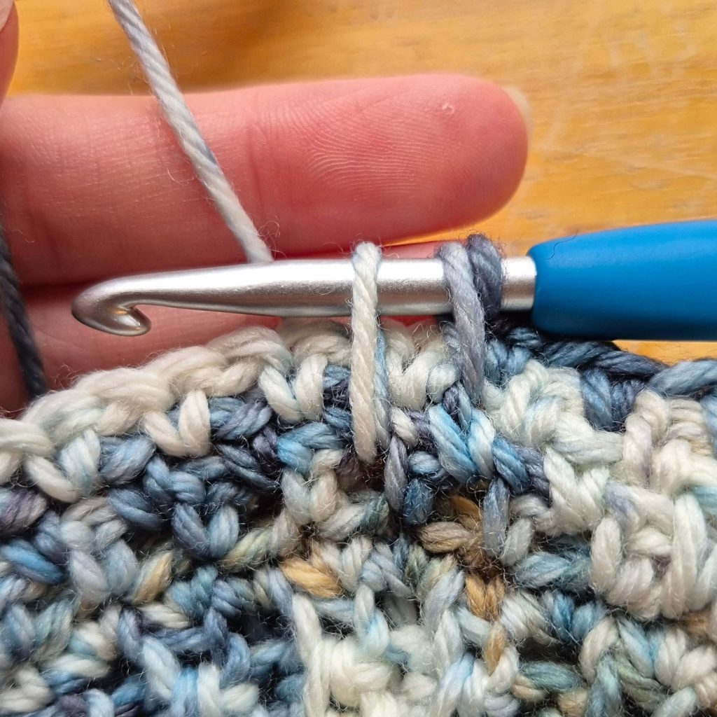 Birdsfoot Stitch Crochet Tutorial (BfSt) · I Need It Crochet Designs